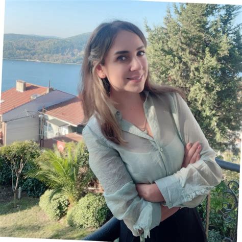 Zeynep Akyol Büyükçekmece İstanbul Türkiye Profesyonel Profil