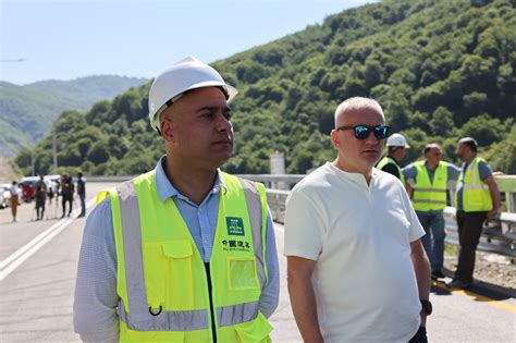 საავტომობილო რიკოთის 4 ზოლიანი ჩქაროსნული გზის დარჩენილი 4 კმ იანი მონაკვეთის აღმოსავლეთ