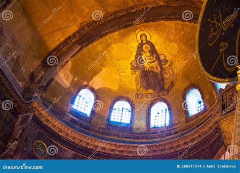 Apse Mosaic Of The Theotokos In Hagia Sophia Museum Istanbul Editorial
