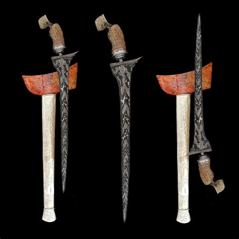 Bugis Sapukala Keris Kris Rare Pamor Ron Genduru Sinebit Patah Tiga Hilt Paragonswords
