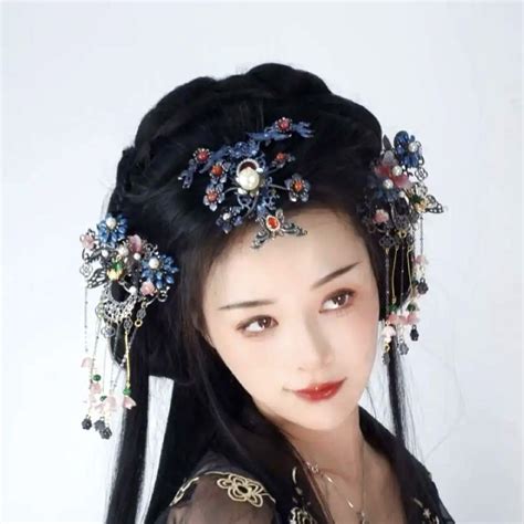 焼藍双燕胡蝶桜真珠釵 白赤青黒色髪飾り 中華風 かんざし 成人式 着物和服漢服 メルカリ