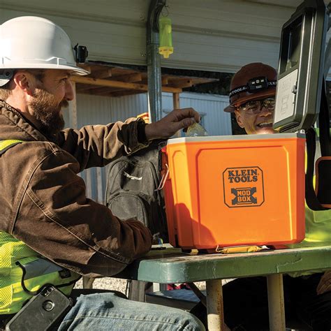 New Modbox™ Cooler From Klein Tools® Keeps Drinks Cold For 30 Hours