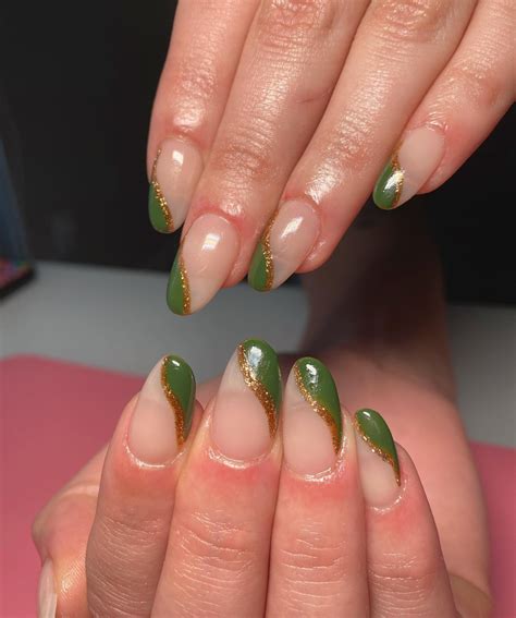 53 Best Green French Tip Nails Designs