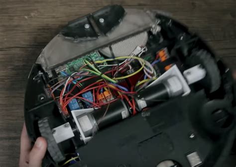The Nsfw Roomba That Screams When It Bumps Into Stuff Raspberry Pi
