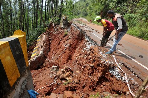 Can Early Landslide Detection Systems Help Save Lives Mint Lounge