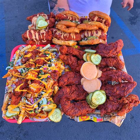 Menu Daves Hot Chicken