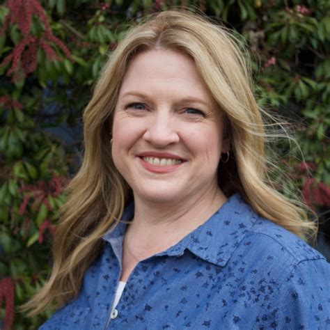 Paula Erdmann Executive Assistant To Ceo And President Holt