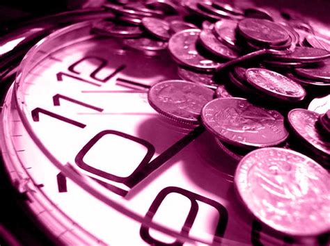 The Advantages Disadvantages Of Binary Options Trading IntelligentHQ