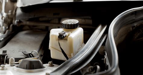 Brake Fluid Leaks: Causes and DIY Repair Solutions – Mechanic Times