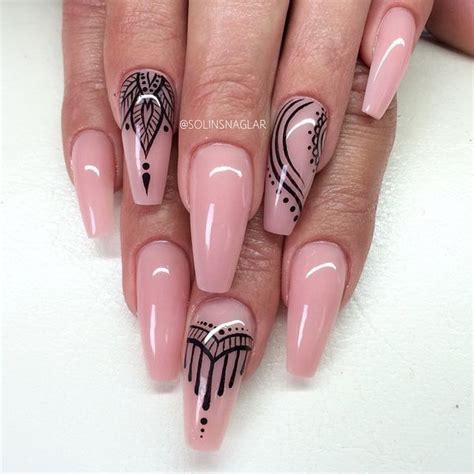Pin By Griselda Bernardino On ภคίl คгt Coffin Nails Designs Fashion