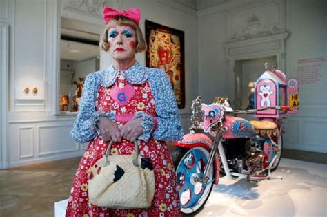 Art Clubs Grayson Perry Knighted For Services To The Arts Metro News