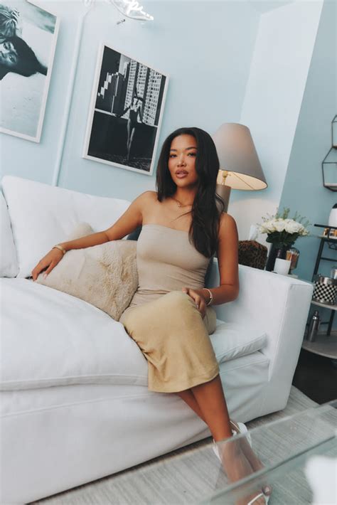 Ming Lee Simmons Model Into The Gloss