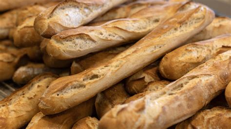 Let Them Eat Baguette French Bakeries Enjoy May Day Exemption France 24