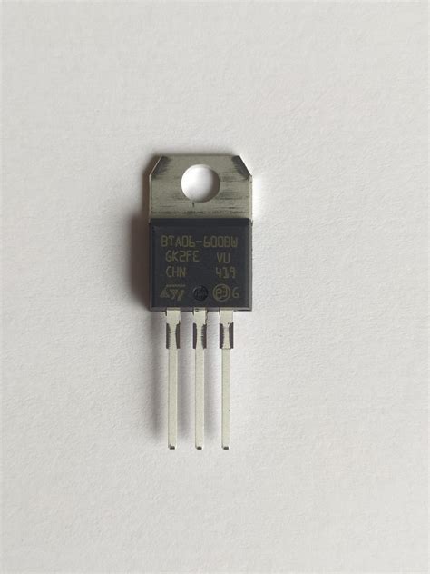 Triac Bta06 600bw Rep Tronic