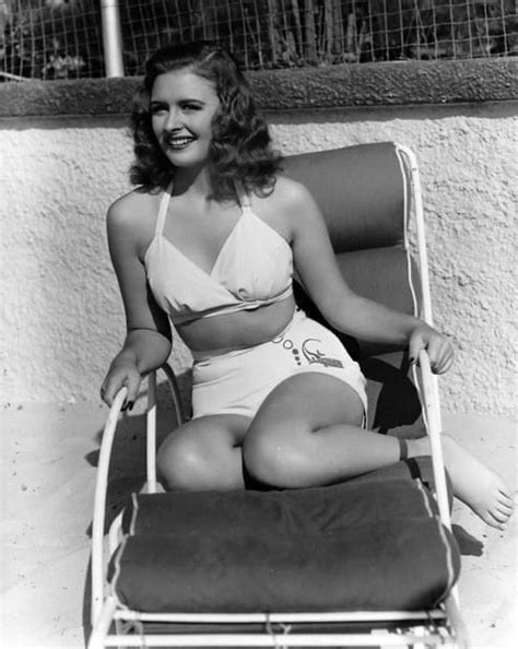 Donna Reed R Vgb