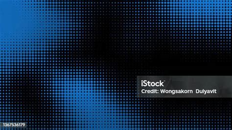 파란색 그라데이션 색상의 하프톤 패턴의 추상적 조사 검은 색 배경에 파란색 점의 그라데이션 배율 포스터 명함 커버 라벨 모형을