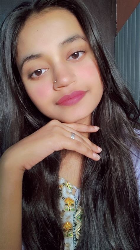 Candy Babe 🤎 Tu Jo Chule Pyer Se Arem Se Mar Jau 😊🤌 Instagram