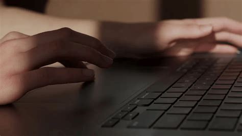 作为一名老研发，我希望 Postgresql 能加上这些功能数据库schemagit
