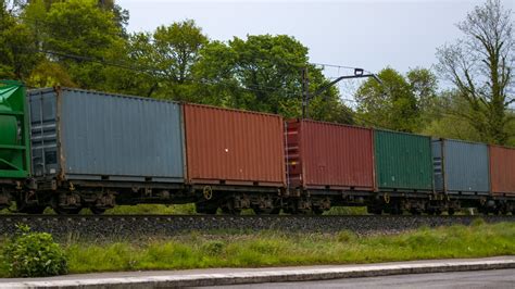 Heres How Railrcs Train Dispatchers Manage Rail Operations By Rail Rcs Issuu