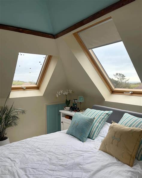 21 Low Attic Bedroom Ideas That Turn Cramped Spaces Into Cozy Retreats