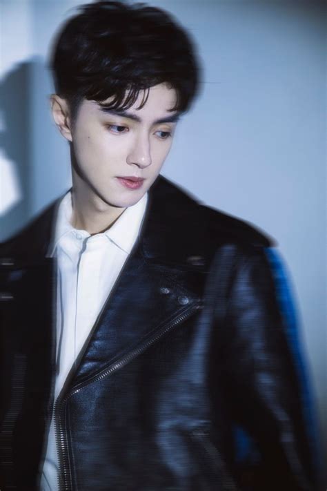 Pin Von Arlina Auf Guan Hong