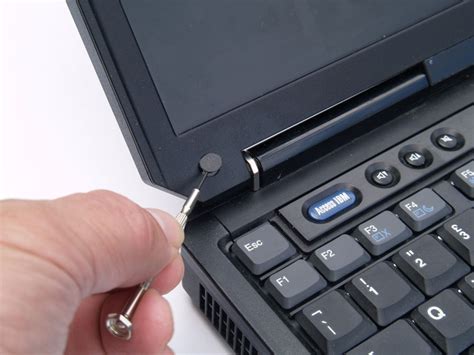 How To Replace A Laptop Screen Tech Advisor