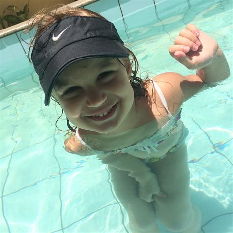 Lara Stein Gatti Youtube