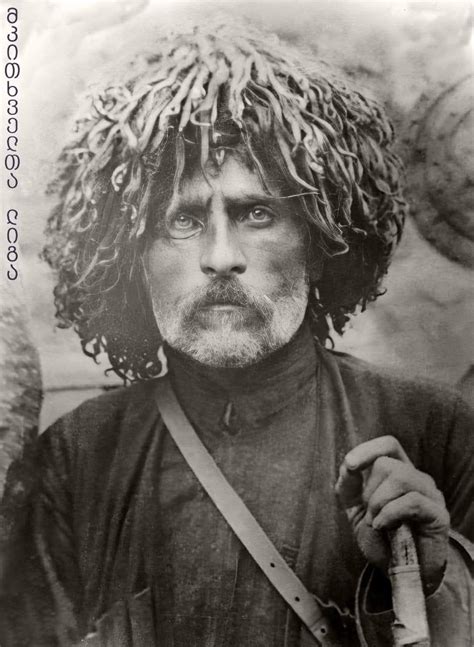 მკითხველთა ლიგა 🕊 ჩვენ კაცთა ბუნების წესია მოლოდინი საუკეთესო მერმისისა