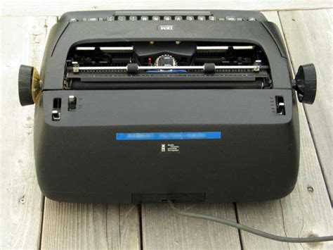IBM Selectric I On The Typewriter Database