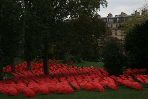 무료 이미지 잔디 잎 파리 프랑스 빨간 우산 공원 정원 미술 시원한 이미지 박람회 쿤스트 설치 파르 케 전시회 다시 확인하다 현대 자동차