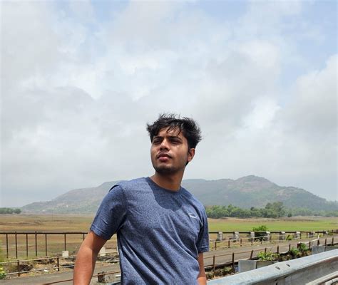 Ganesh Shah Medium
