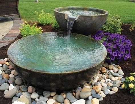 30 Unordinary Water Feature Front Yard Backyard Landscaping Ideas