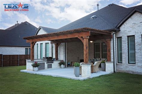 LRTRSTUDIOS TBL Concrete Outdoor Kitchen Stone Column Detached