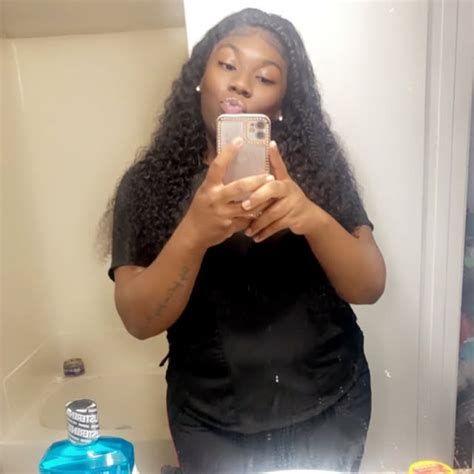 Babygurl Princess Shyia Threads Say More