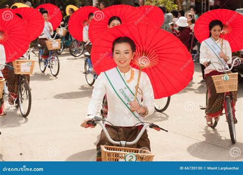 Pretty Woman In Paradeumbrella Festival In Thailand Editorial Image Image Of Culture