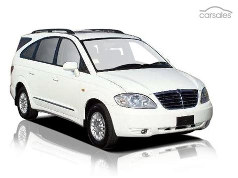 SsangYong Stavic 2012 Pricing & Specifications - carsales