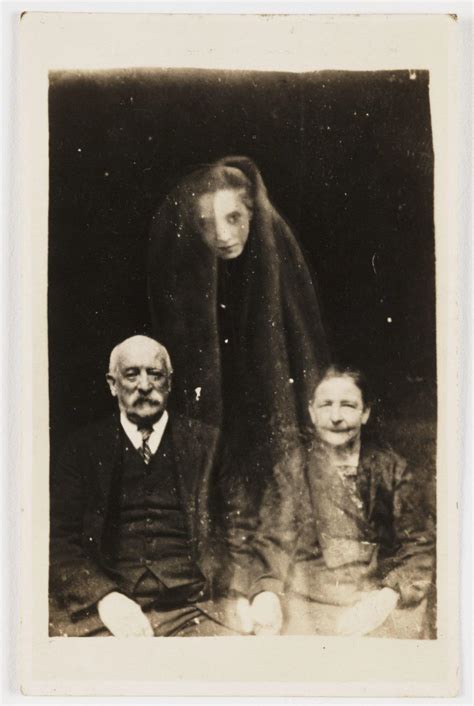 Eerie 19th Century Photographs Of Ghosts See Images From The Long
