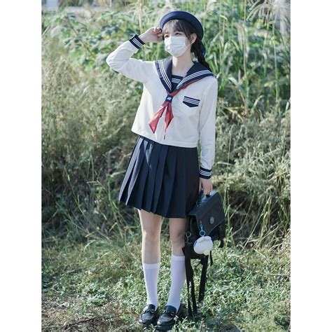 Japanese School Girl Uniforms In The Winter