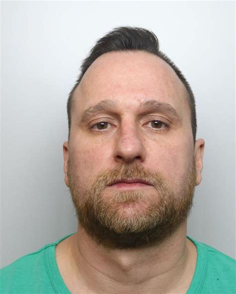 Brian Waters Pahuuden Anatomia