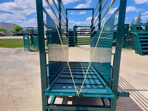 E Series Adjustable Portable Cattle Loading Chute