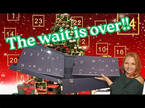 The Ultimate Beauty Advent Calendar Bluemercury 31 Days Of Dazzle