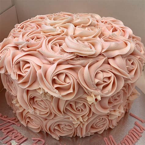 Rosette Cake