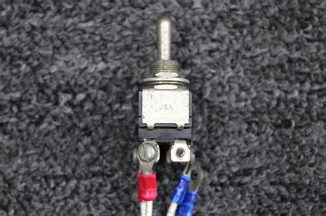 Ms35059 21 Alternate 8820k16 Cutler Hammer Toggle Switch Assembly