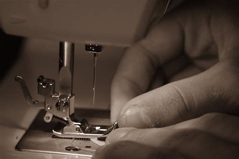 Sewing Machine Safety Tips For Avoiding Injuries ⋆ Hello Sewing