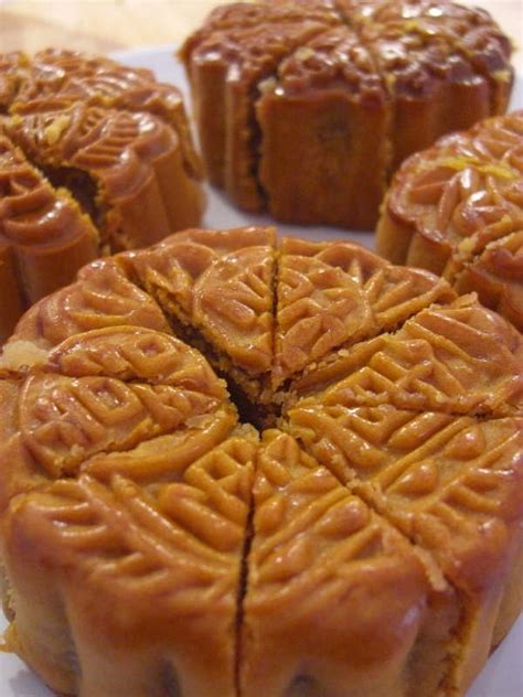 Chinese Moon Festival Be2 Chinese Moon Cake Moon Cake Desserts