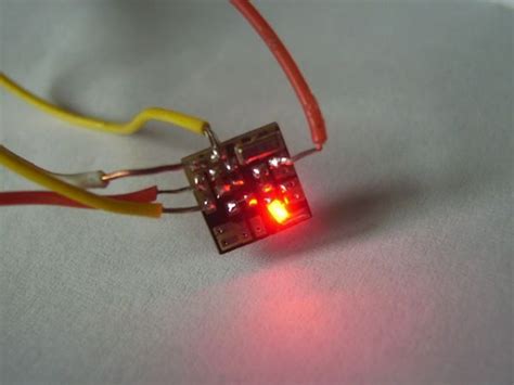 tinydino world s smallest arduino clone make electrónica