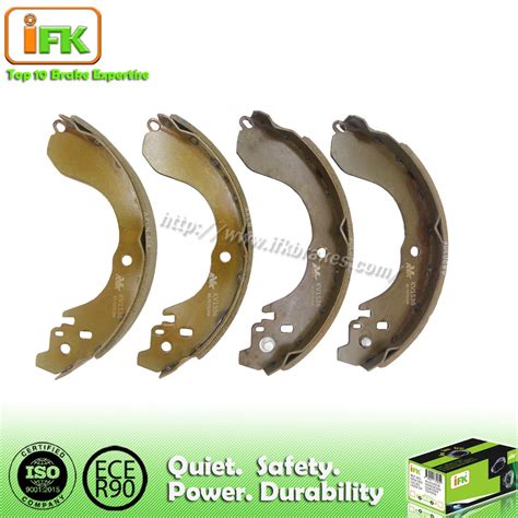 Auto Parts Rear Brake Shoe 05191306aa For Nissan Ad Bluebird Sylphy