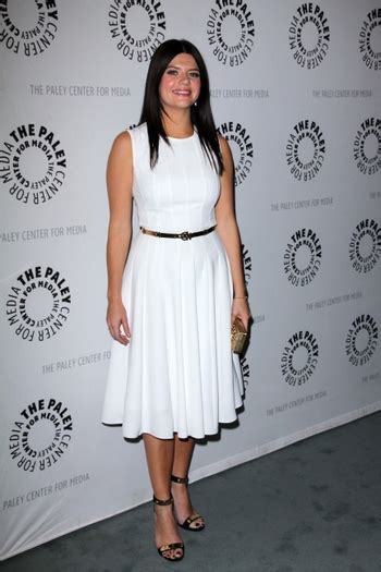 Casey Wilson Feet Aznudefeet