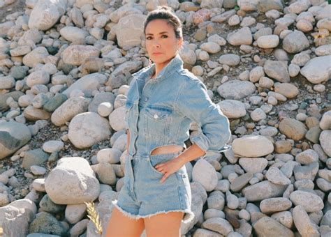 Video Premiere Emm Gryner Burn The Boats” Great Dark Wonder