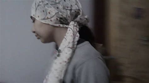 بنت بتذاكر و اختها بتلعب فيديو جديد تمثيل Youtube